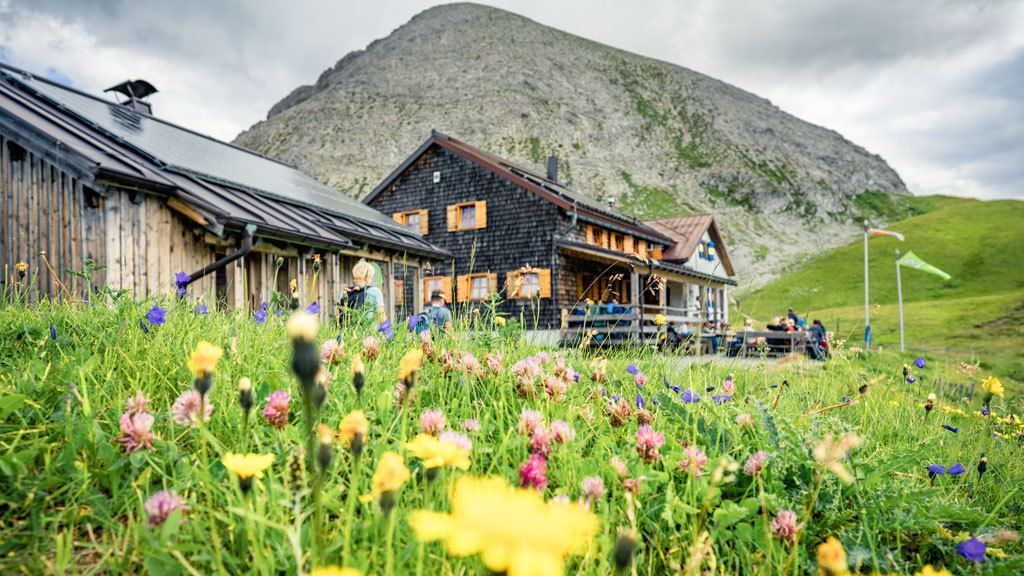 Kapall - Leutkircher Hütte - Kaiserjochhaus - Pettneu